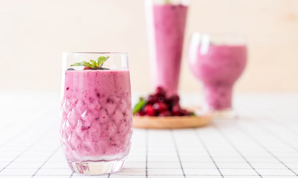 Vegan Raspberry Banana Protein Smoothie – Yalla Protein